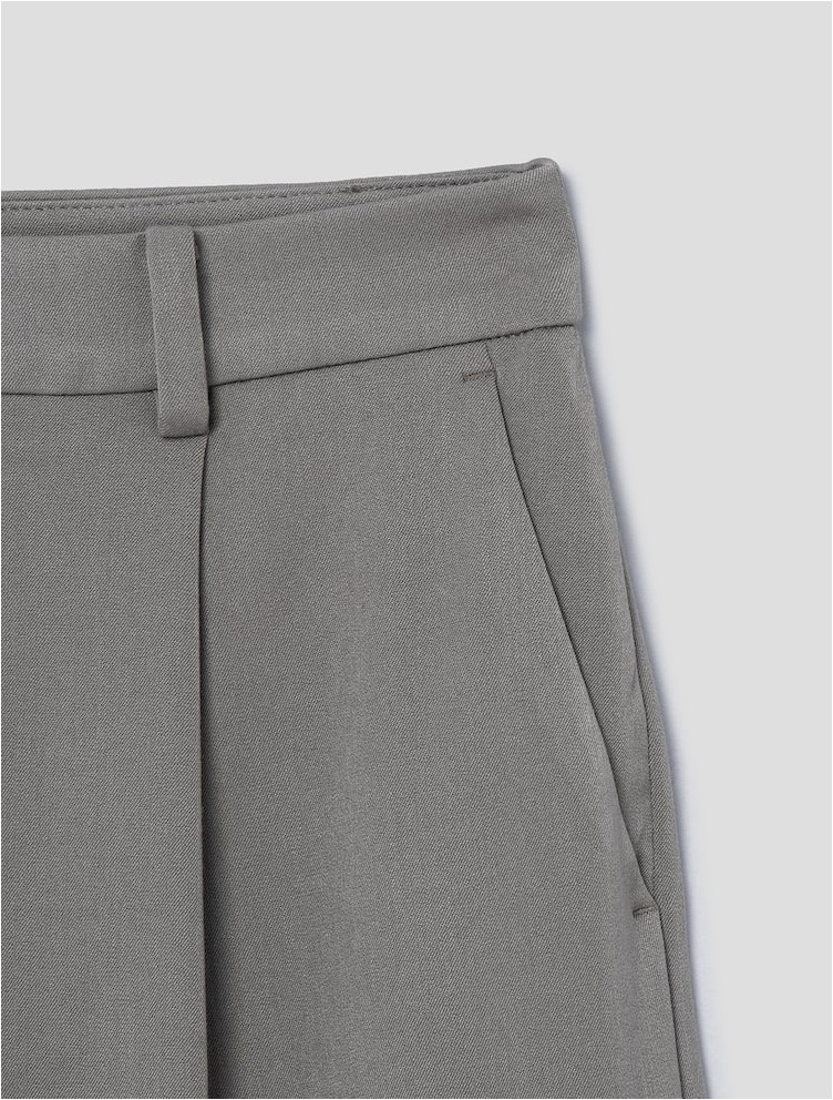 8seconds Transitional Wide Fit Slacks Khaki | Wide for Women | KOODING