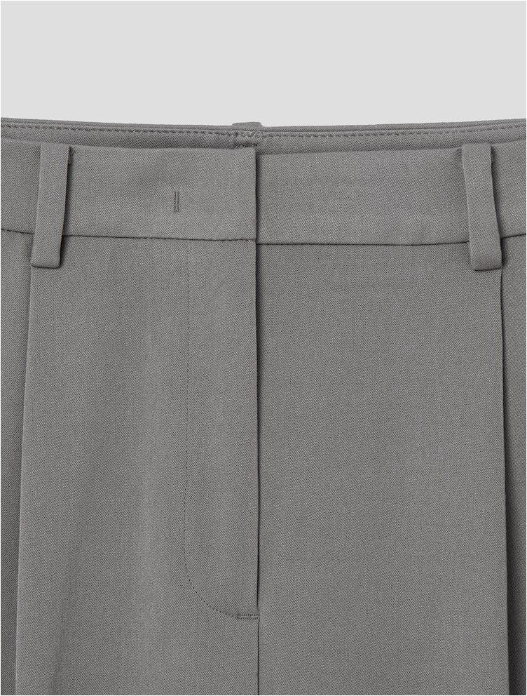 8seconds Transitional Wide Fit Slacks Khaki | Wide for Women | KOODING