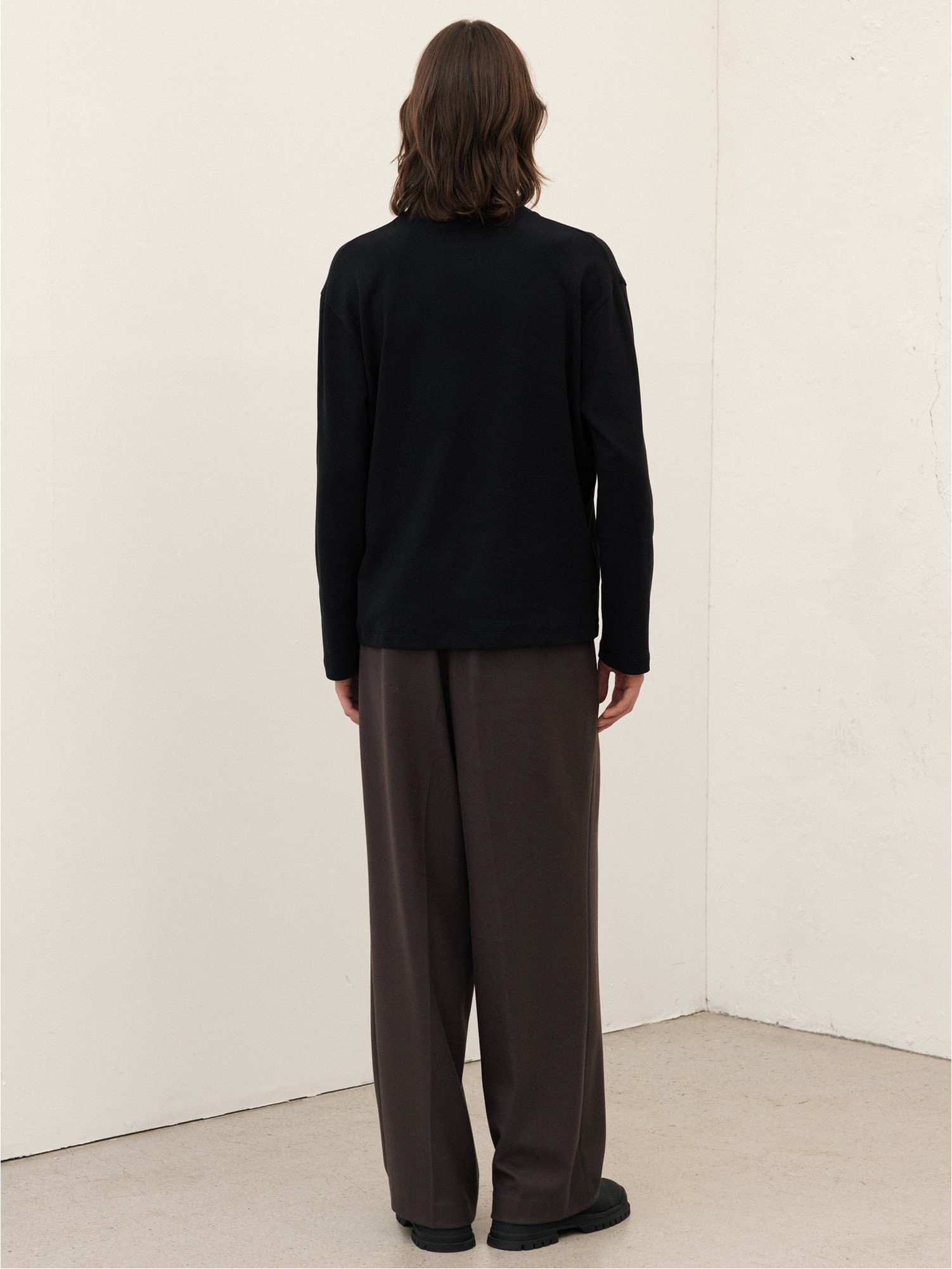 8seconds Two Tucks Wide Slacks Dark Brown | Wide Pants for Men | KOODING