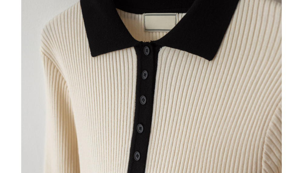 MOON Two Tones Ribbed Collar Knit Tee Shirt | Collared for Women | KOODING
